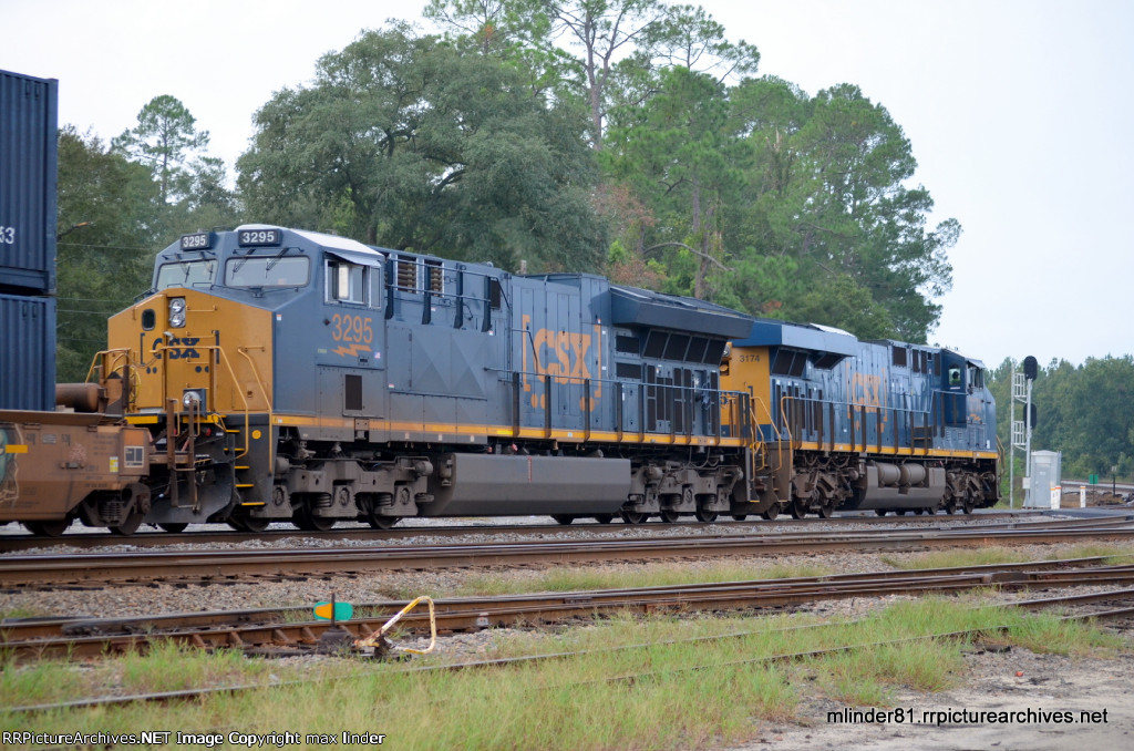 CSX 3295